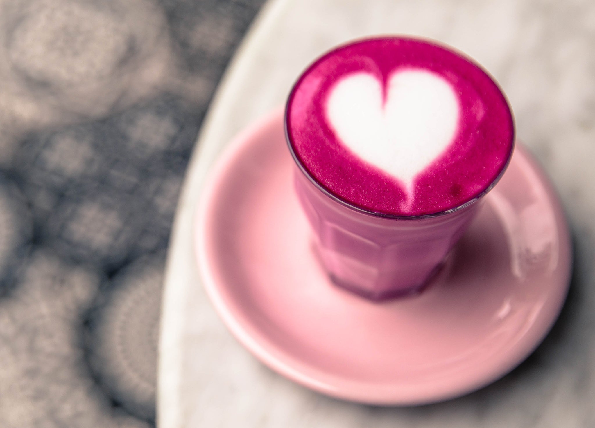 How to Make a Beetroot Latte