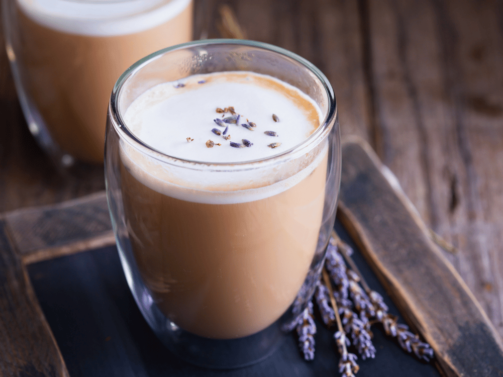 How to Make Aromatic Lavender Latte