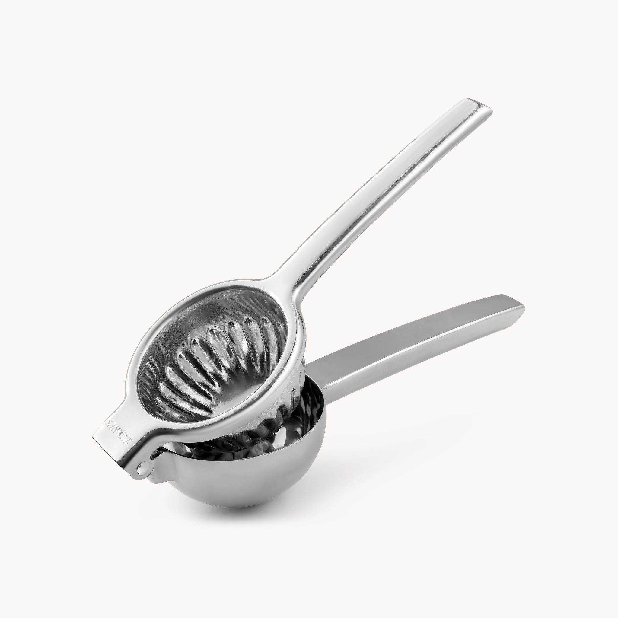 Stainless Steel Lemon Squeezer - Extra Large | Zulay Kitchen